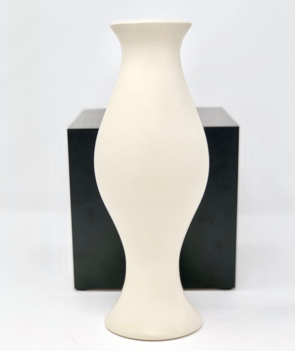 Eva Zeisel | Medium Vase | Roughan Home